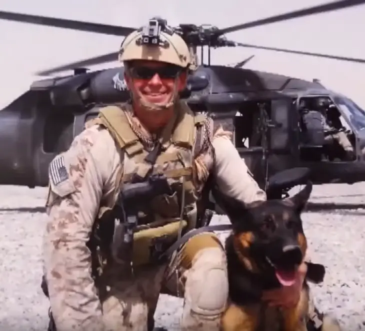 Heroic Navy Seal Rescues Retired Heroic Navy Seal Rescues Retired