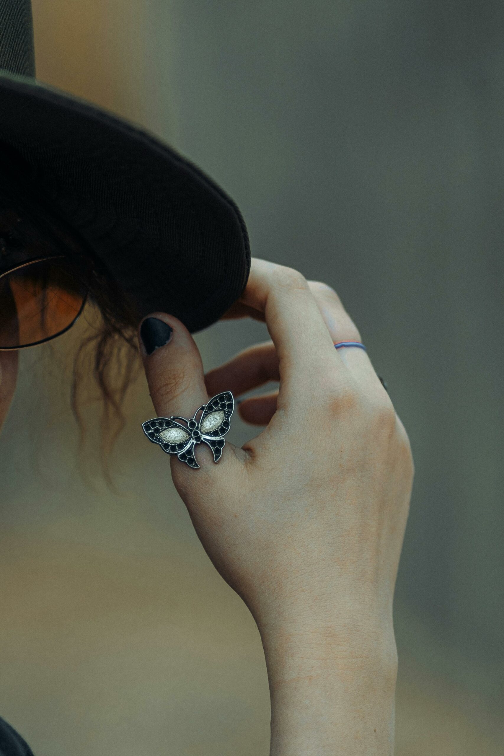 The hidden meaning of thumb rings: what they represent for women vs. men