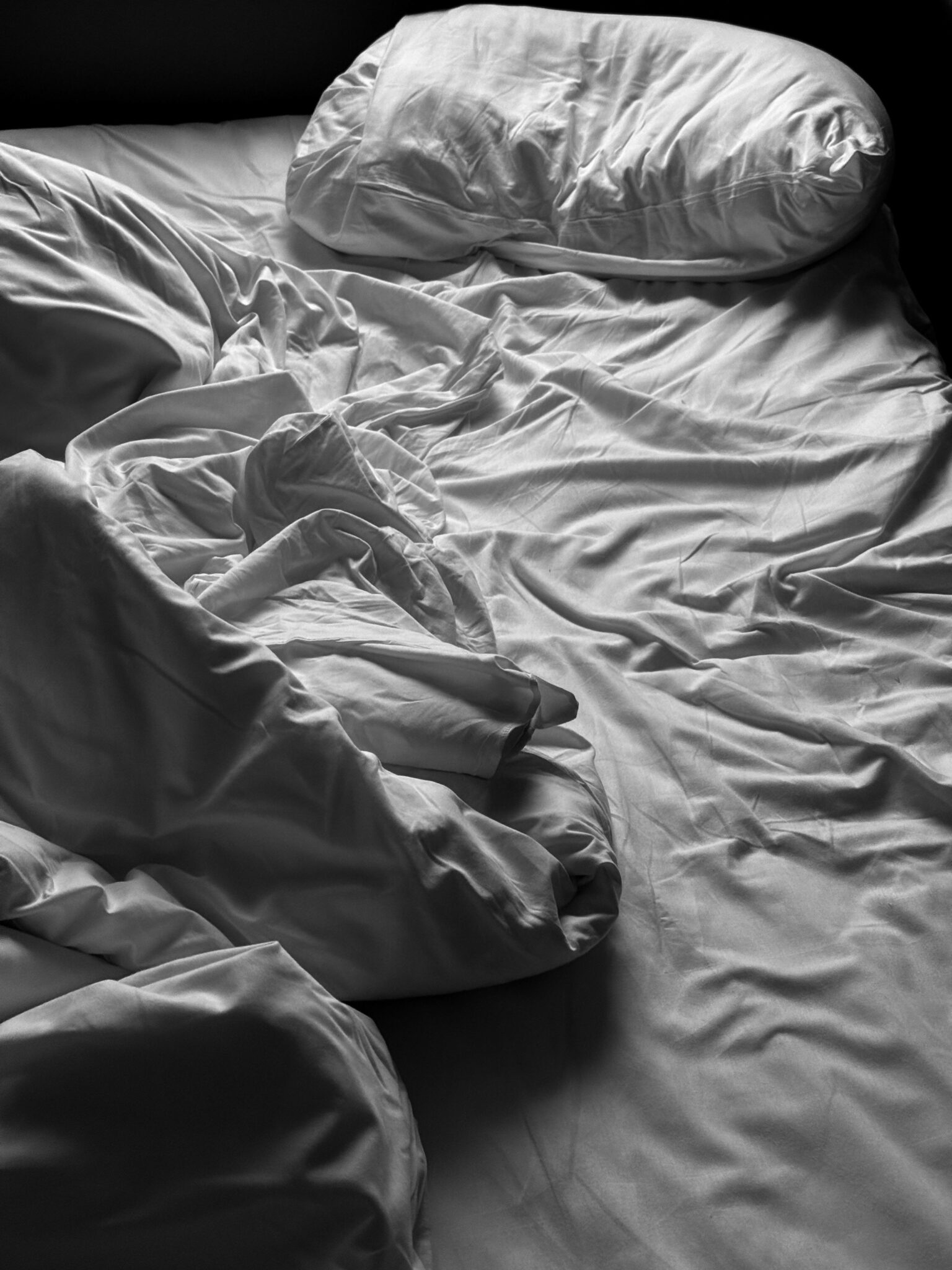 People who don’t make their bed daily tend to share these psychological ...